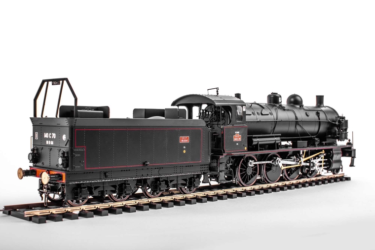 Locomotive 140C SNCF à l'échelle Zéro