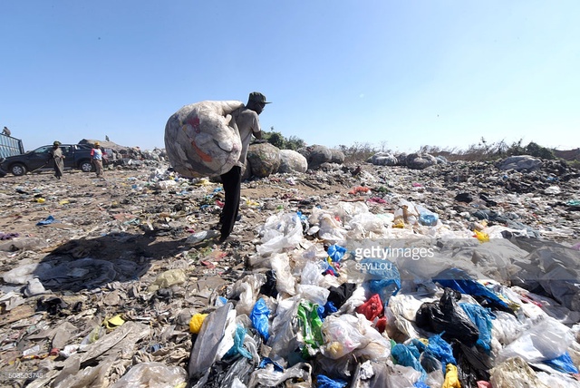 Dakar's Fight Against Plastic Waste - Ulule