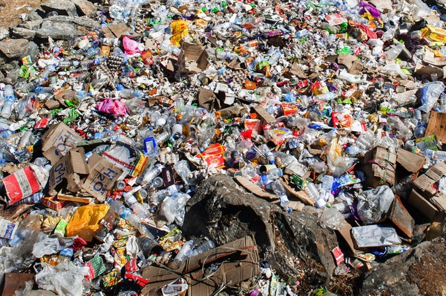 Dakar's Fight Against Plastic Waste - Ulule