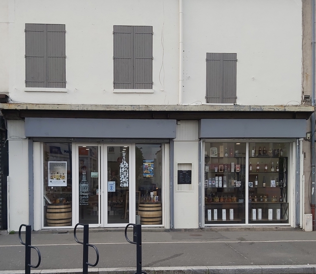 DEVANTURE / ENSEIGNE